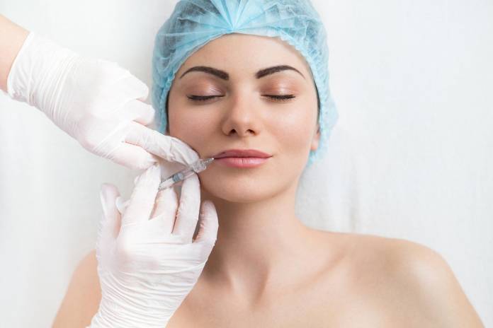 Botox® Lip Flip » Methode, Wirkung, Kosten